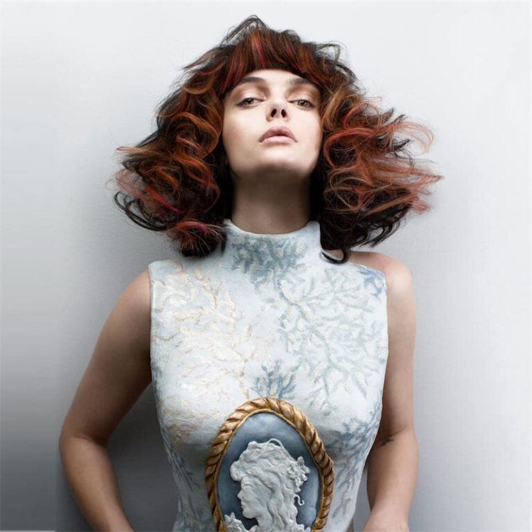 Cool Pool Season Look: Big, Puffy Hair Makes a Comeback! | Salon Pure ...